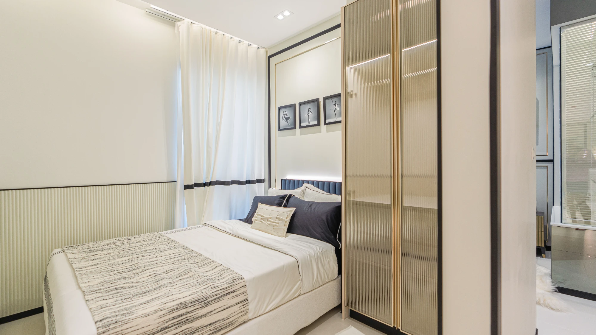 EMBASSY LIFE: Prices and layouts